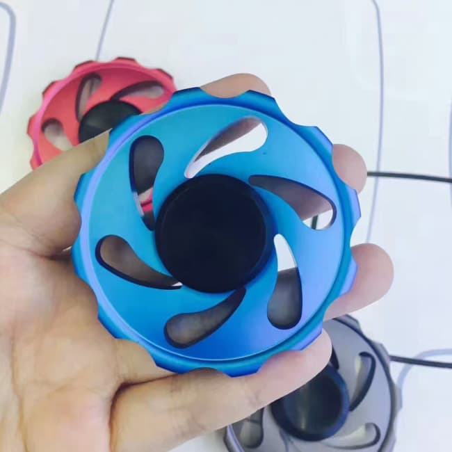 Metal Axle Wheel Fidget Spinner | Toy Game World